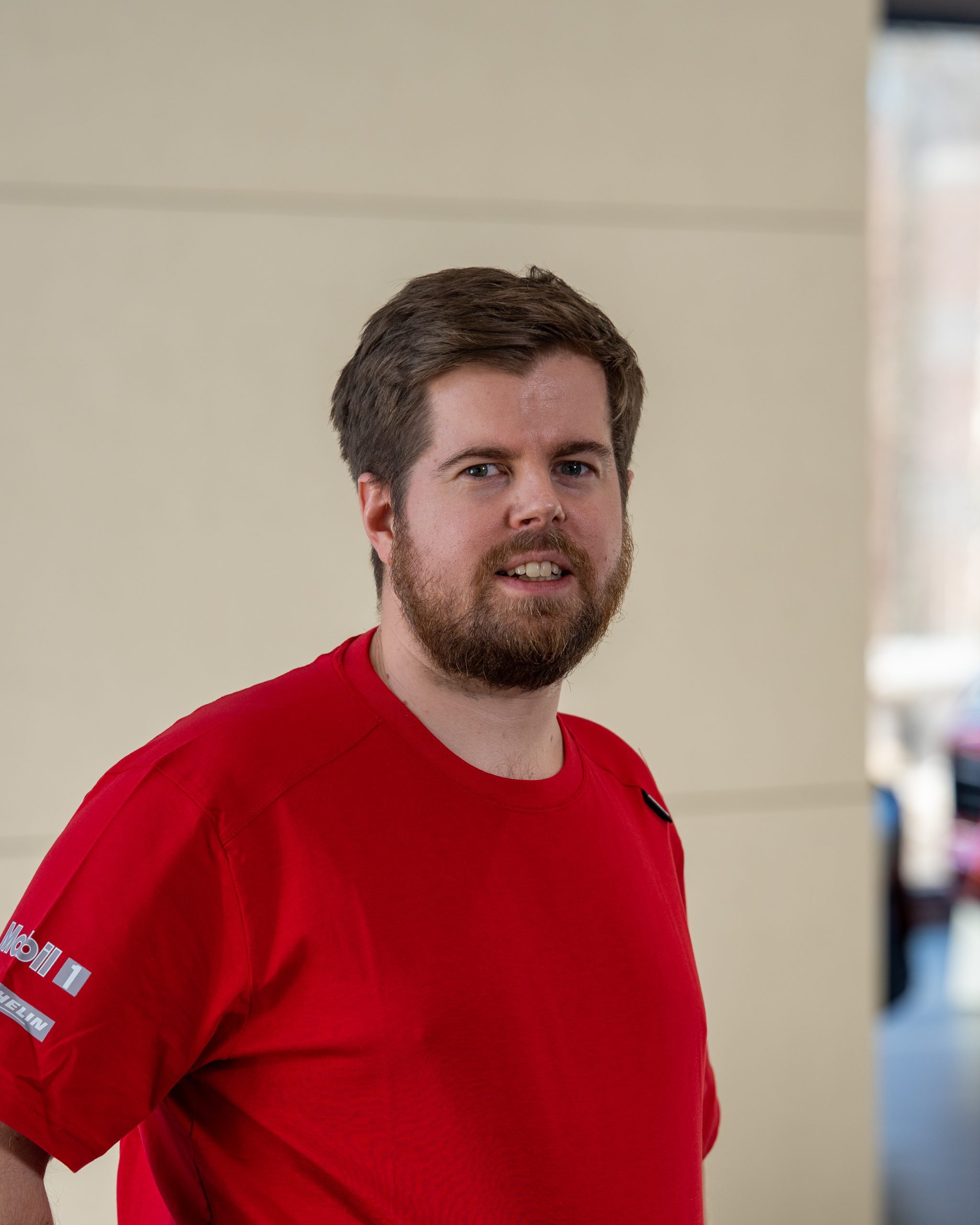 Porsche Center Espoo - Porsche